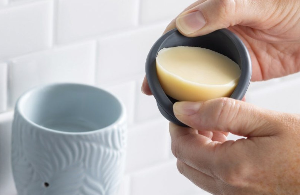 Flip Dish Pluggable Warmers – Candle Warmers Australia